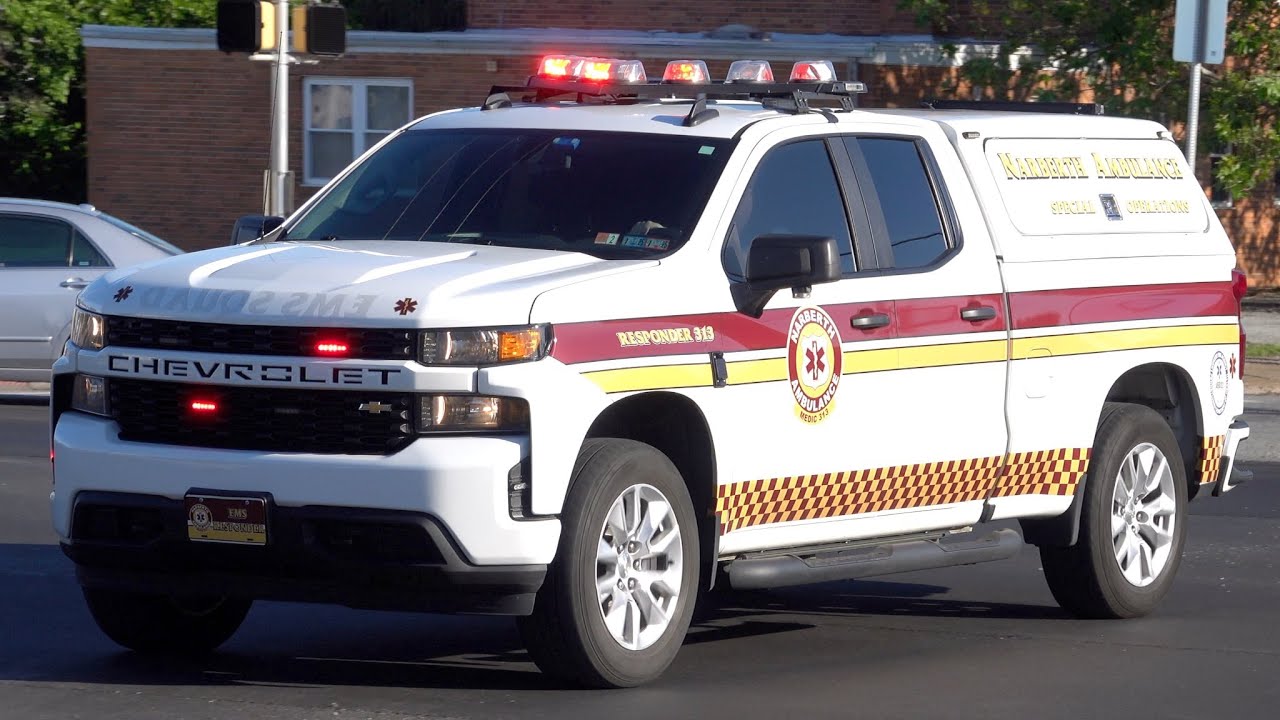 Narberth Ambulance Medic 331 Responding - YouTube