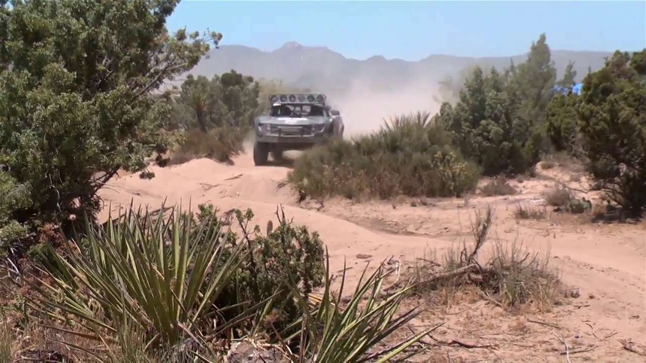 Fanatic Racing #801 SCORE Baja 500 2013 - YouTube