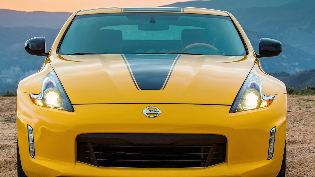 2020 Nissan 370Z - Windshield Wiper and Washer Controls - YouTube