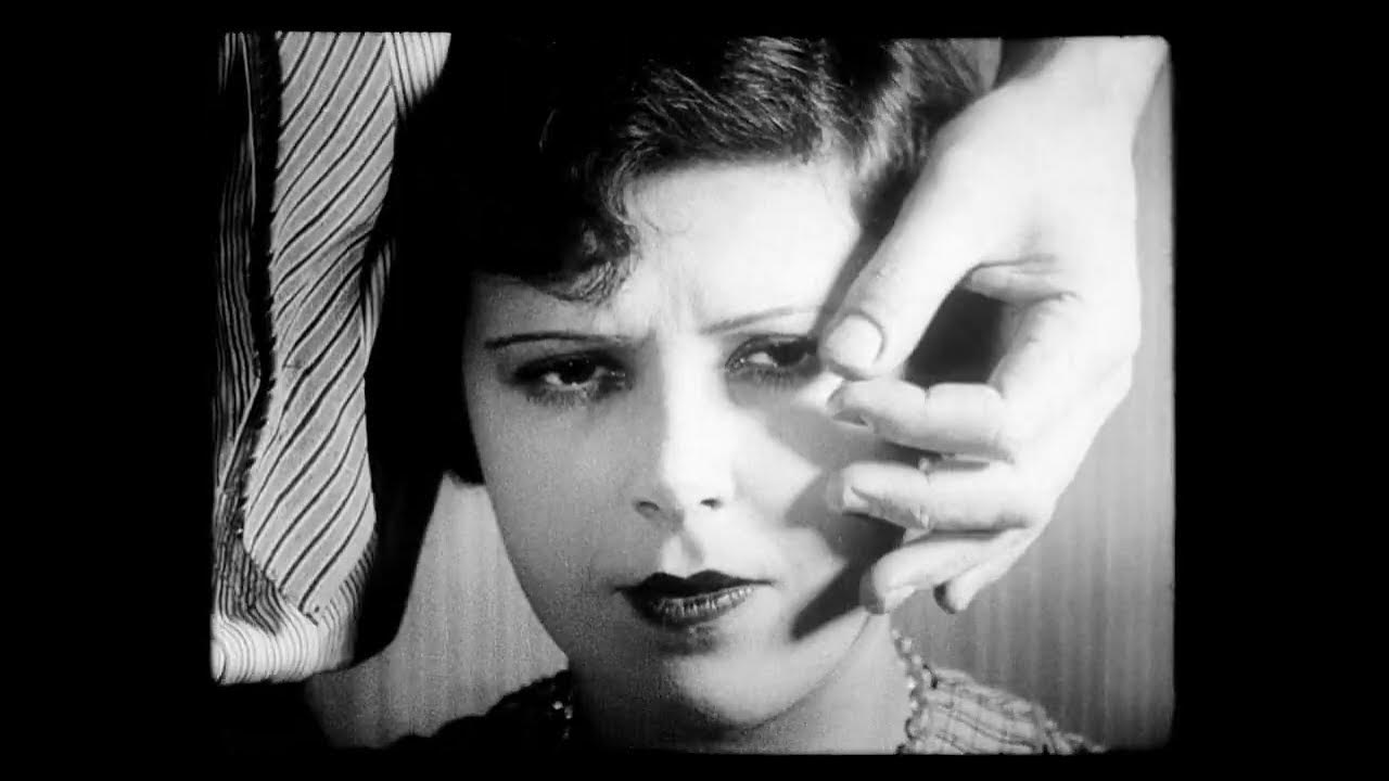 Un Chien Andalou (1929) 4K - Salvador Dalí - Luis Buñuel Full Movies // Película Completa - YouTube