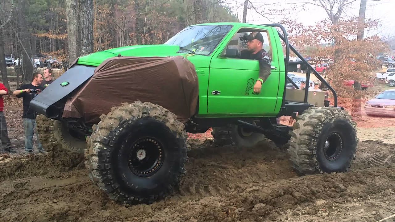 Pickin' Barn Mudbog - Cleveland TN. Winner takes a Victory Pass ...