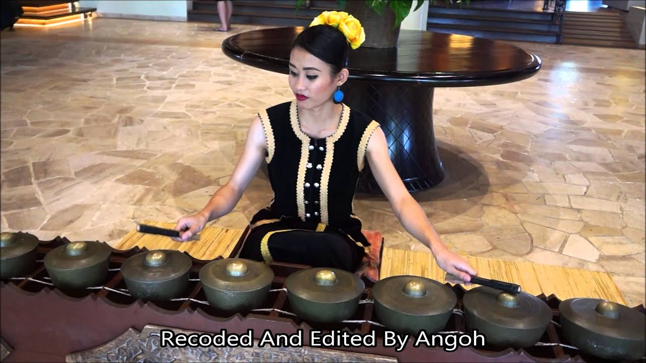 The KULINGTANGAN Ethnic Musical Instrument Of Sabah - YouTube