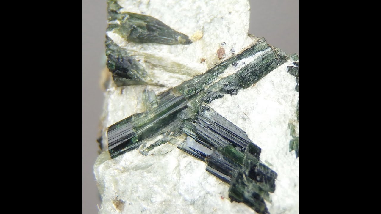 176560345069 ACTINOLITE & TALC - Switzerland, Alps, Binntal ...