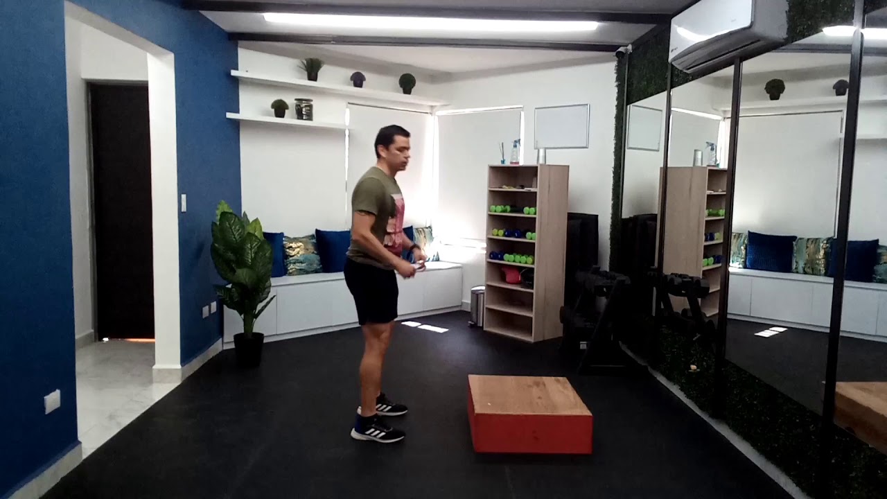 Semi burpee con salto a cajón o escalón. - YouTube