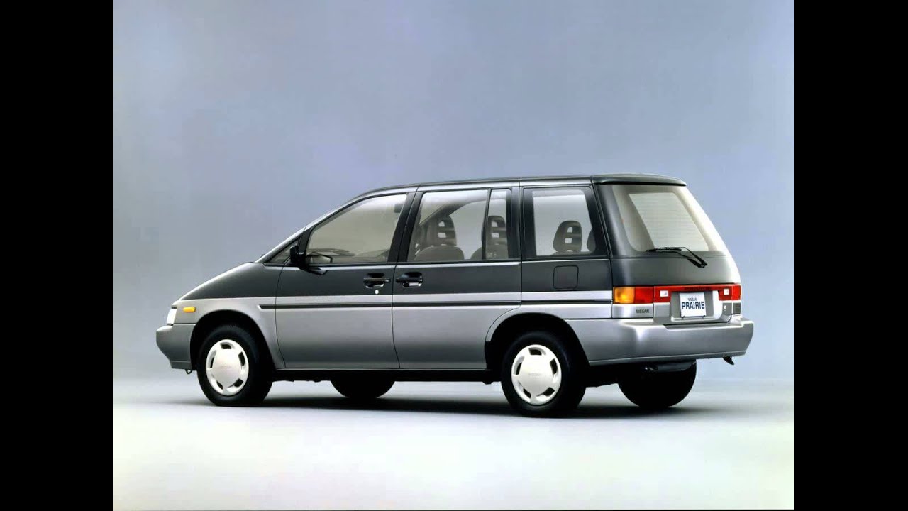 1990 Nissan Prairie Interior