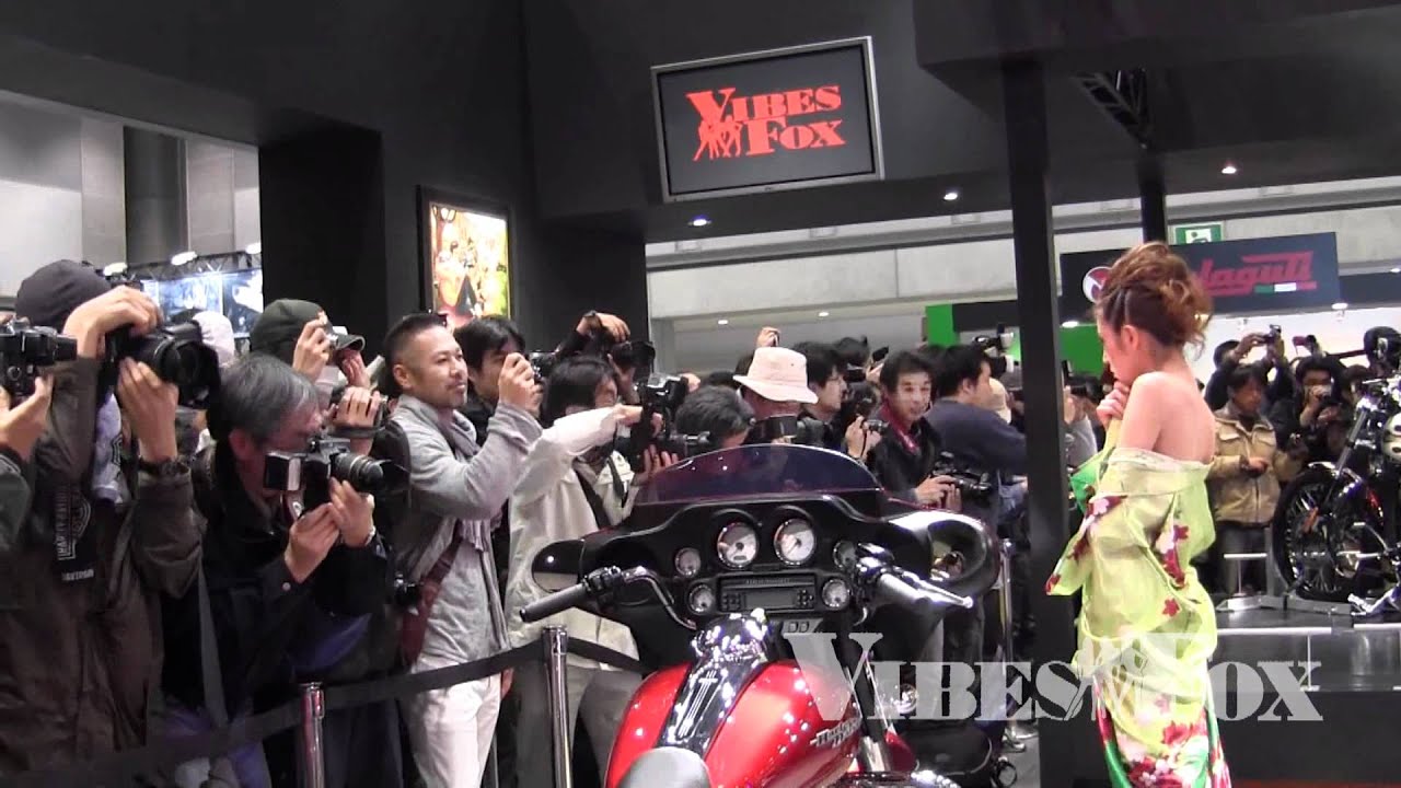 vibes fox 2012 東京モーターサイクルショー - YouTube