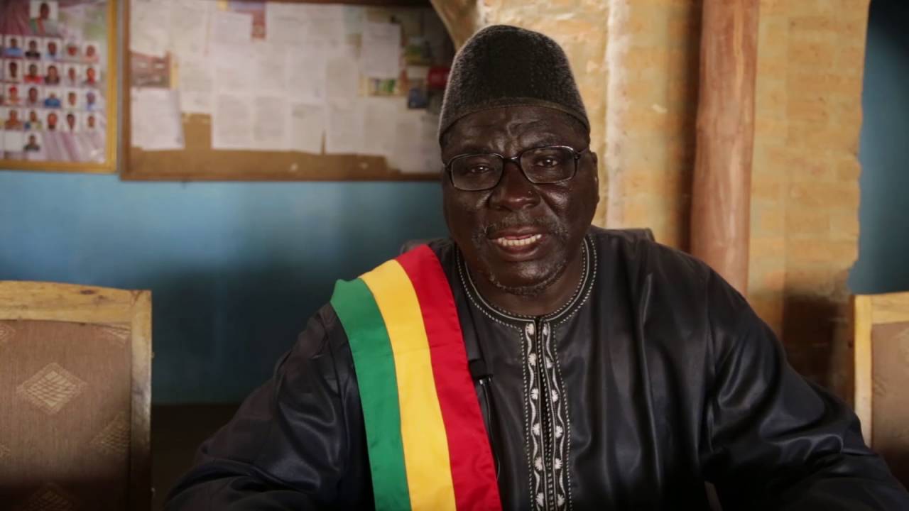 Mali | Les difficultés de la commune de Tonka - YouTube