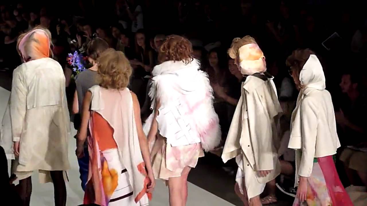 and the winner is... Fred Farrow @ Frans Molenaar Prijs - AIFW s/s 2011 ...