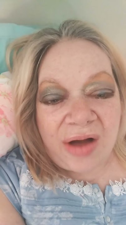 Still have the Cheez Itz and TV to watch while I Eat - YouTube