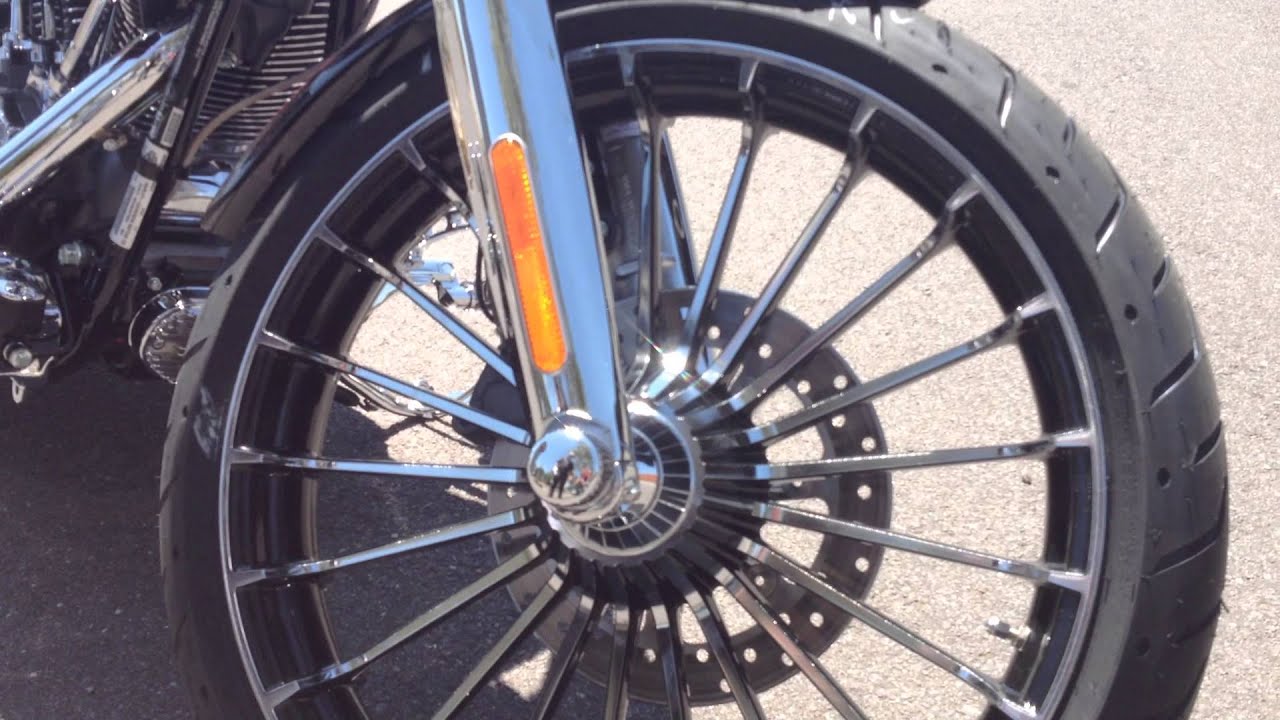 2014 CVO Breakout - YouTube
