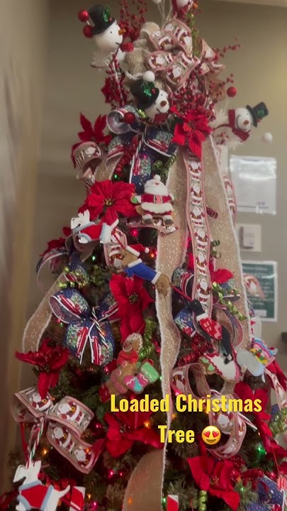 Loaded Christmas tree - YouTube