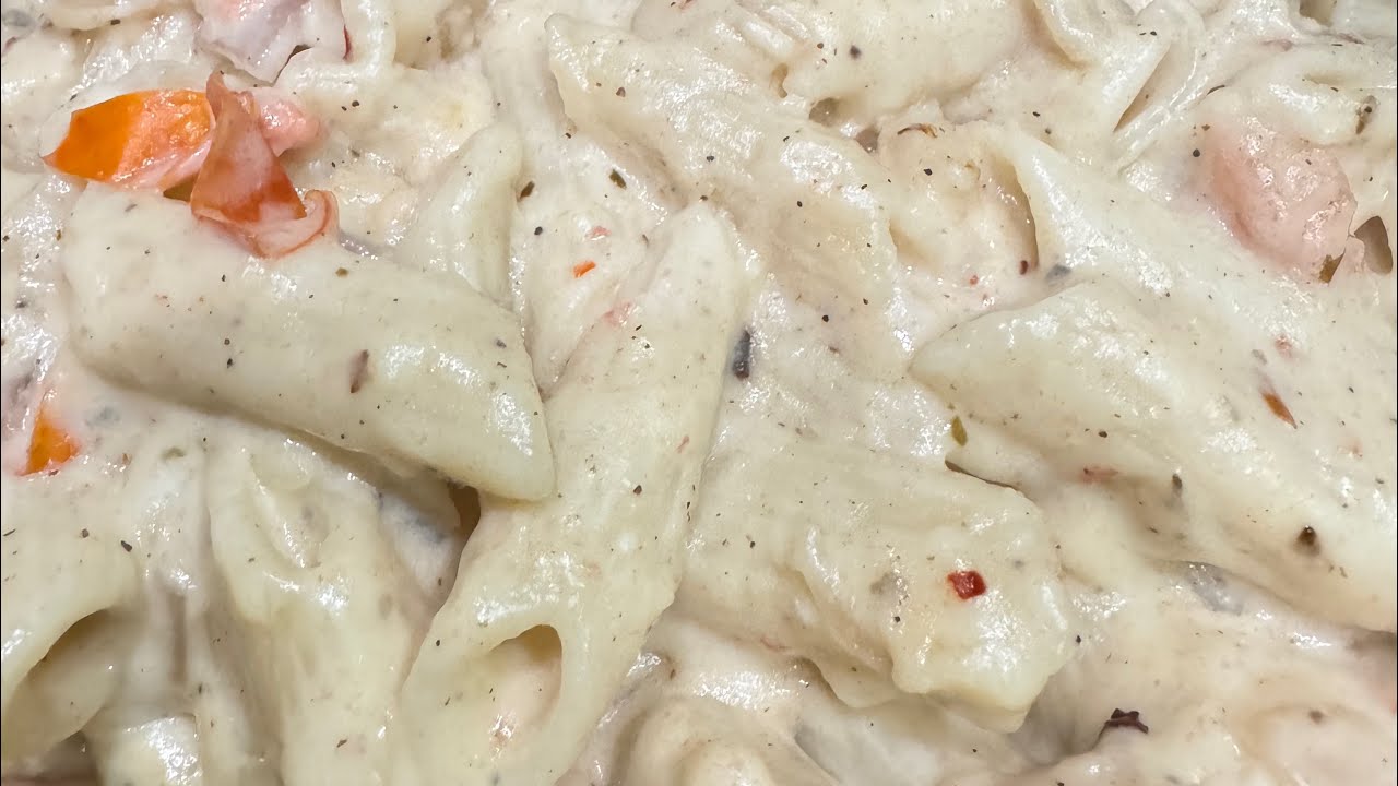 Kya aapne yeh recipe try ki #whitesaucepasta #easyrecipe #pasta # ...