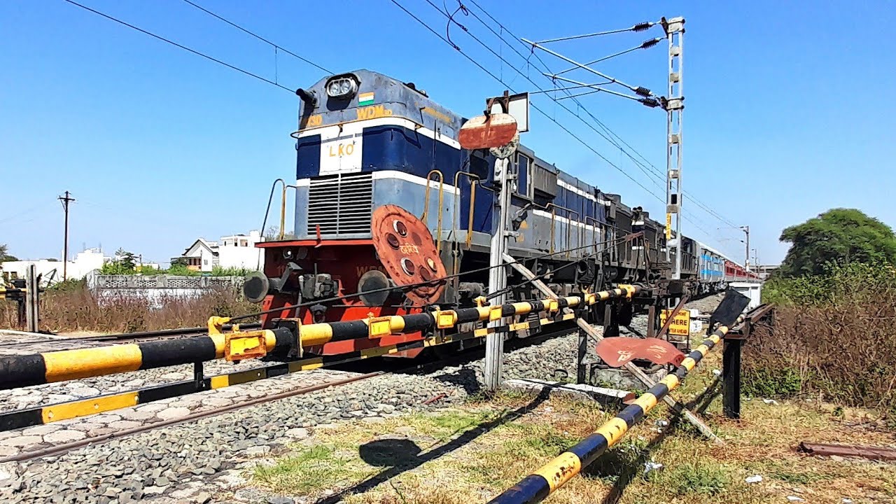 Twins LKO ALCO's Pulling BRAND NEW 2021 MADE WR MARKED LHB TRAIN | NEW ...