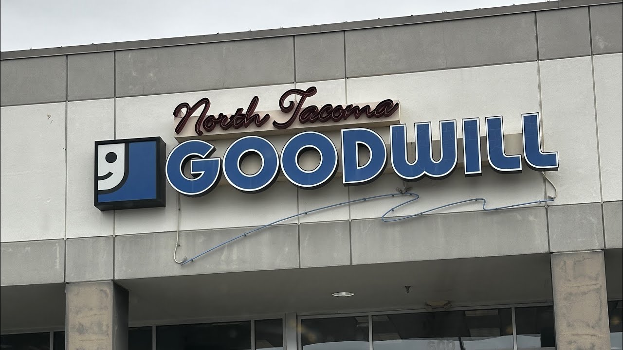 TACOMA WASHINGTON GOODWILL NORTH - YouTube