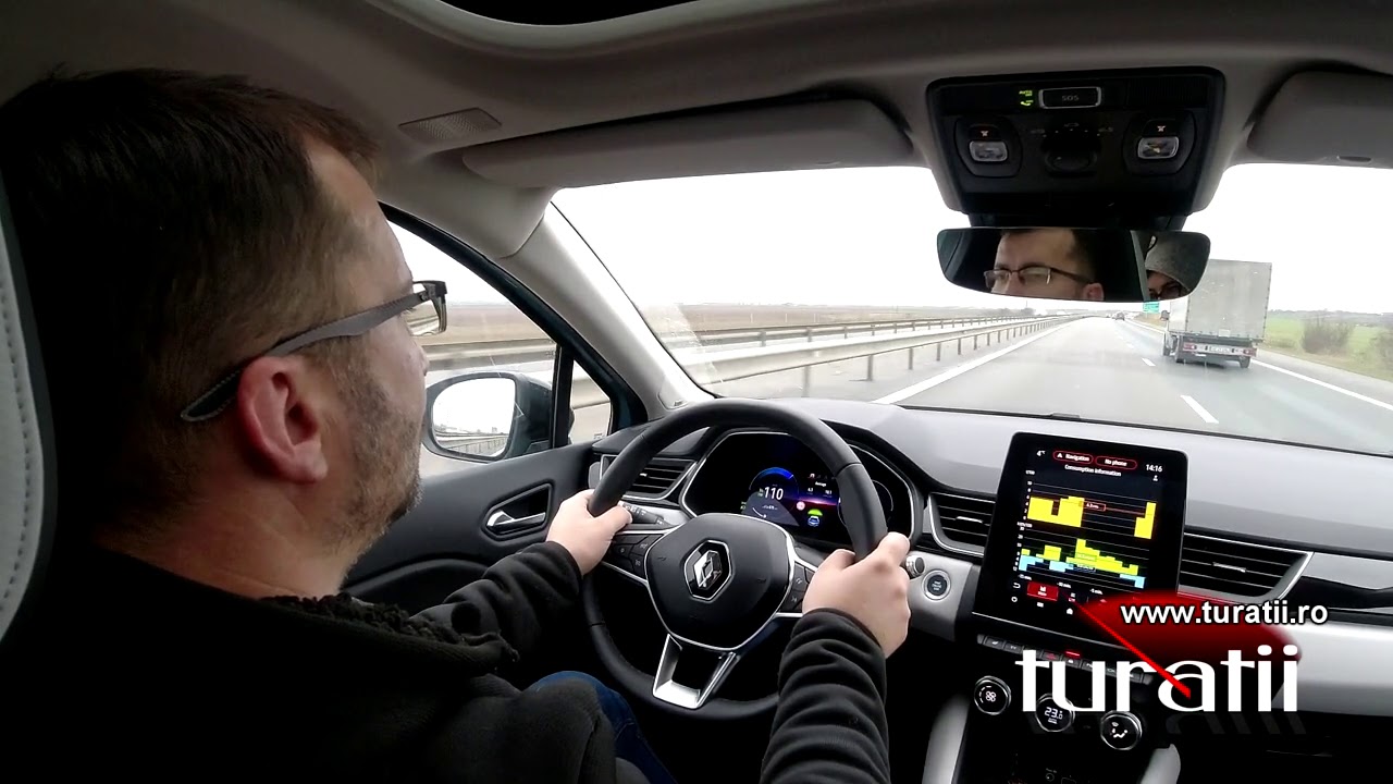 Renault Captur E-TECH PHEV video 2 of 4 - YouTube