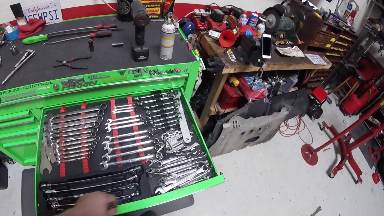 How I pull an FRS/BRZ/GT86 Transmission in 20 mins! - YouTube