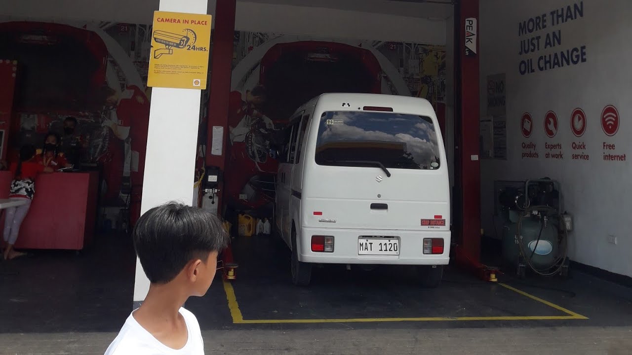Suzuki Da64V Mini Van Internal Review - YouTube