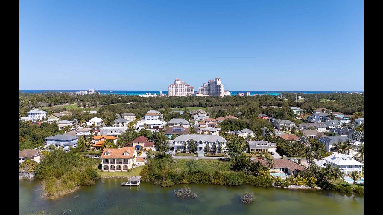 Palatial Estate on Double Lot in Lake Cunningham | HG Christie ...