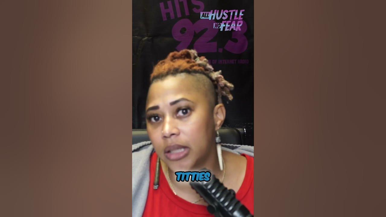 💁‍♀️ No cleavage? No problem! - YouTube