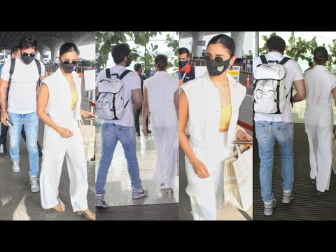 Exclusive: Alia Bhatt & Ranbir Kapoor off to Maldives ✈️📸