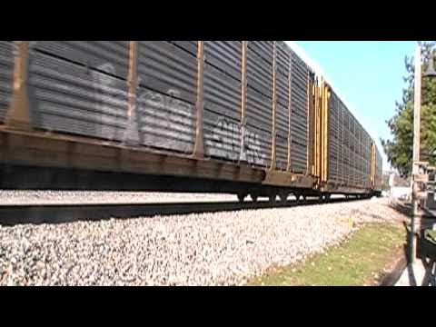 NS AB06 ES40DC LHF! & NS 270 BNSF GE's. Irondale AL - YouTube