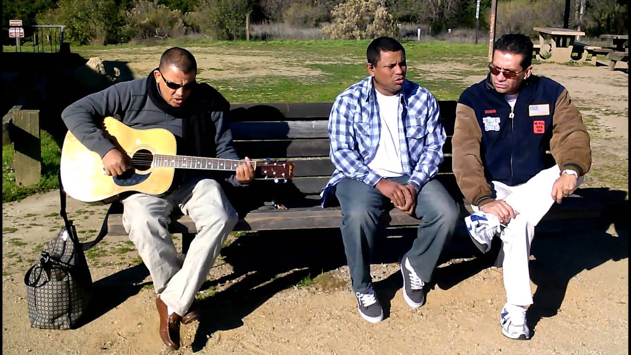 En el bautizmo de Roger Chinchilla - YouTube