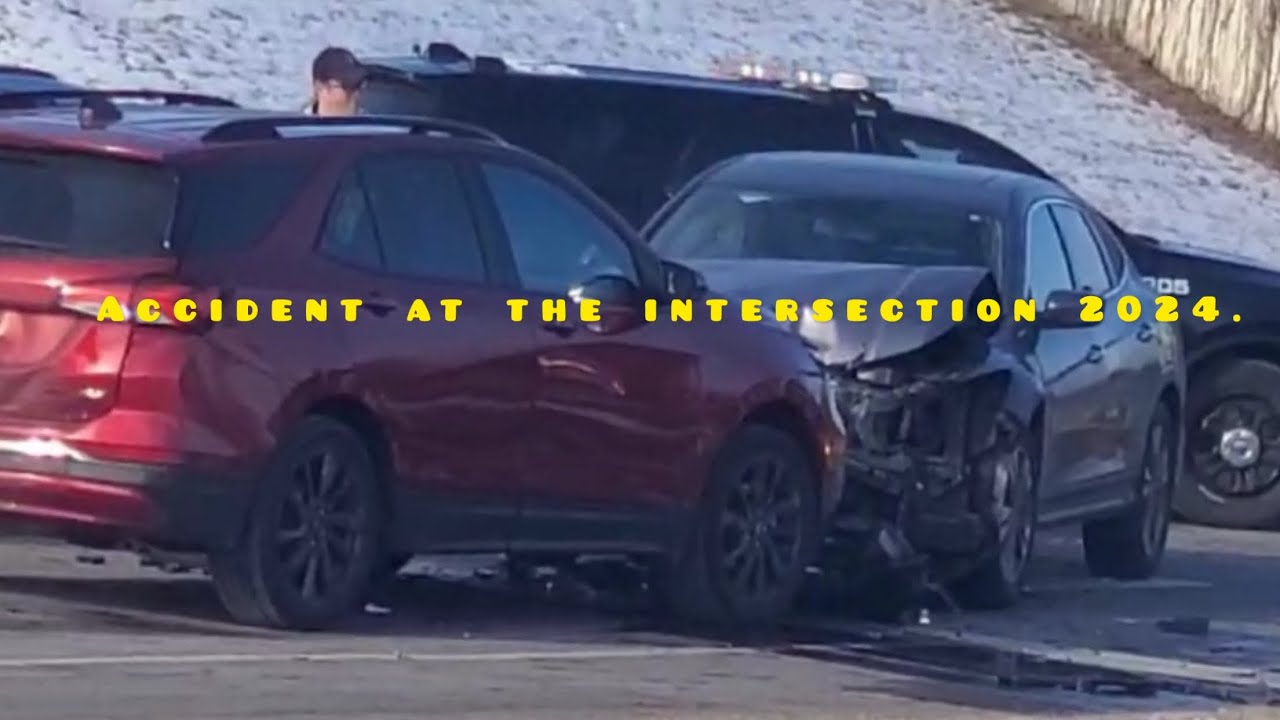 Accident at the intersection 2024. - YouTube