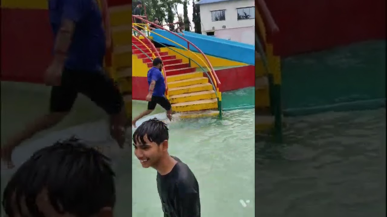 Water park vlog - YouTube