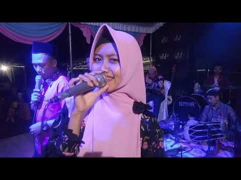 HOT BANGET !!! Biduan Ini Buka-Bukaan