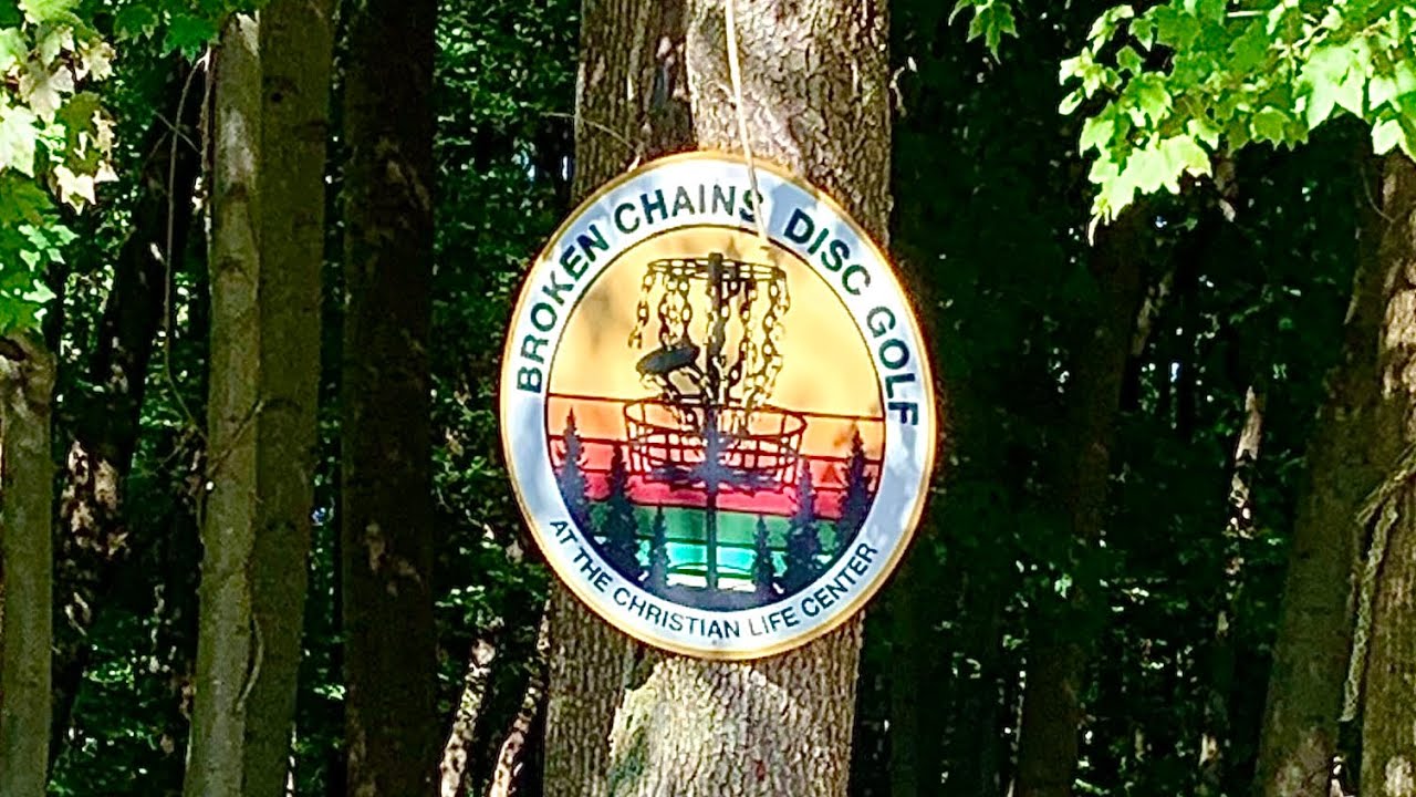 Disc Golf @ Broken Chains - YouTube