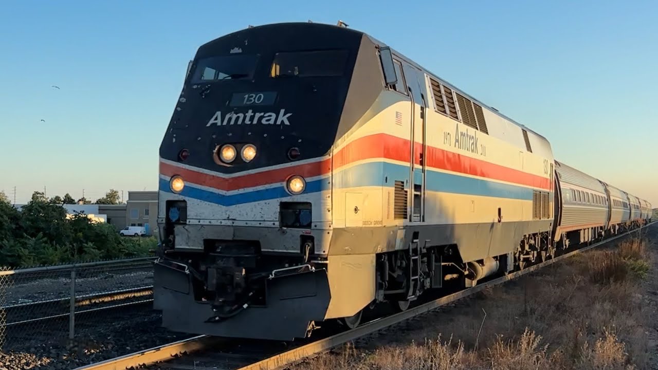 Via Train 98 / Amtrak 63 Maple Leaf (Phase II Heritage Unit) Appleby Go ...