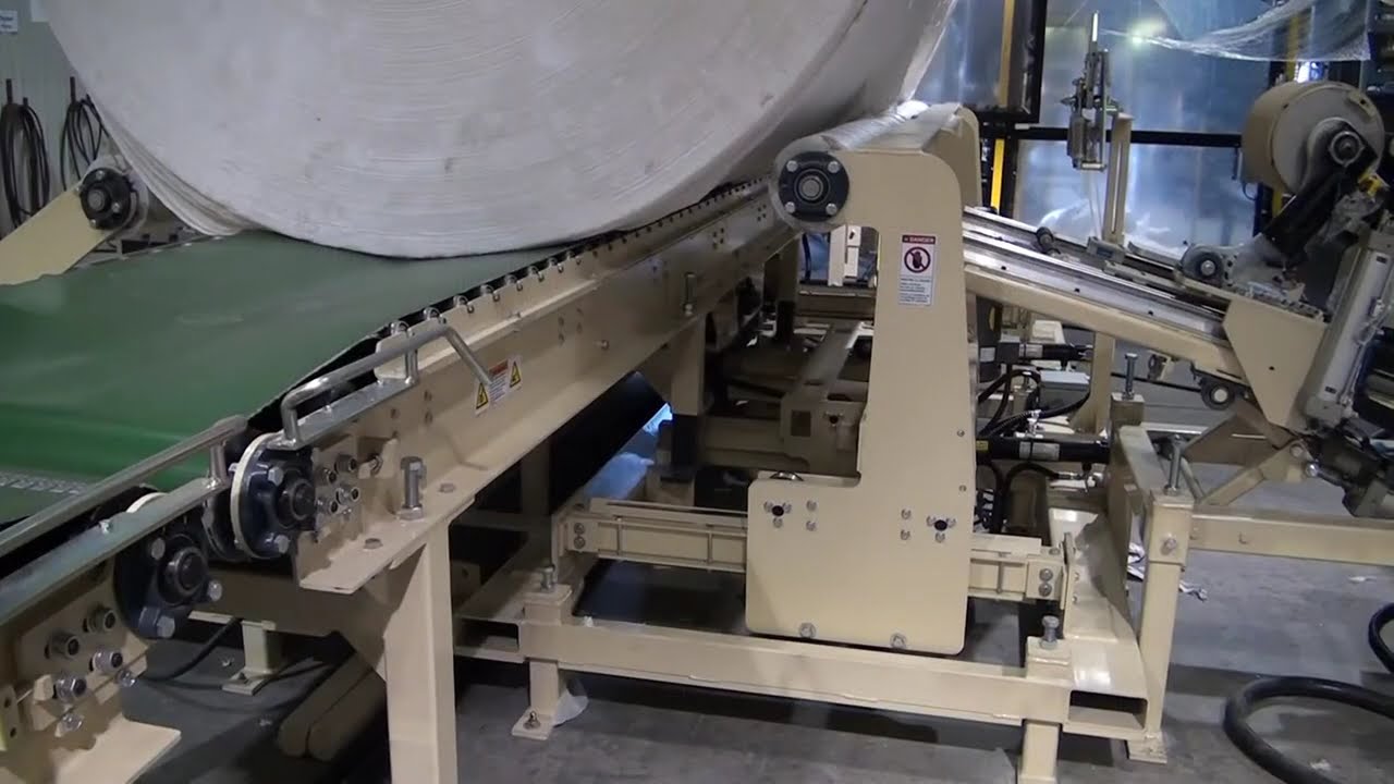 Wulftec WCRT-CRW / Automatic cocoon stretch wrapper - YouTube