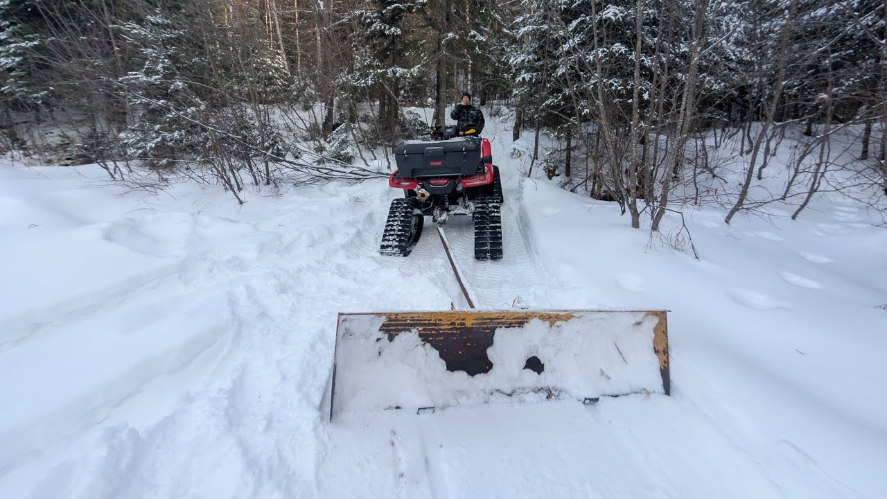 drag snow plow with fourwheeler Honda foreman 520 - YouTube