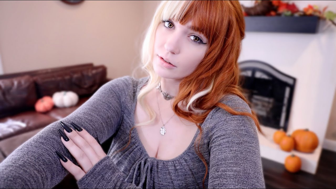 cozy collar bone tapping ♡ fabric scratching ♡ ASMR [rain & fireplace crackling fall edition ...