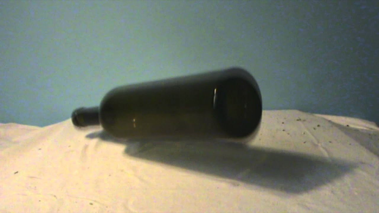 glass smashing slow motion - YouTube