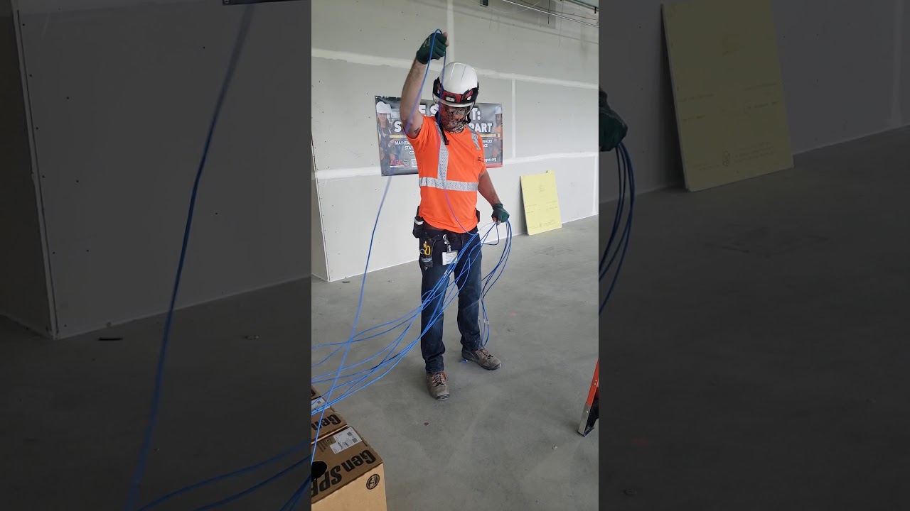 Staggering large communication cable pulls method 1 - YouTube