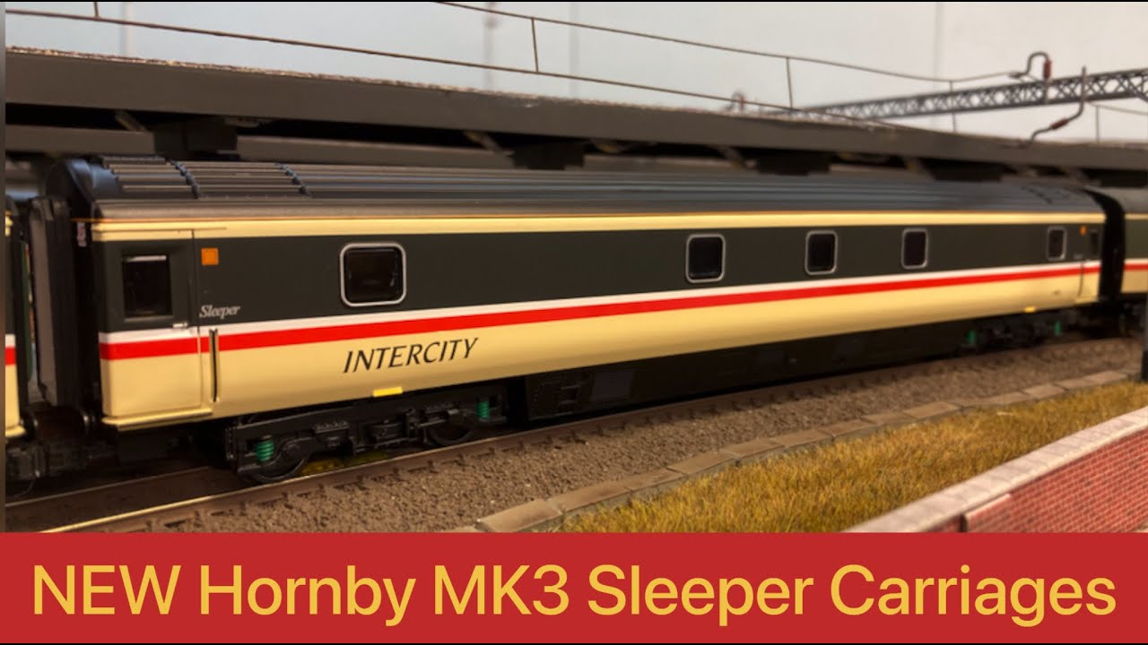 NEW Hornby MK3 Sleeper Carriages Running Session | Davidson Parkway ...