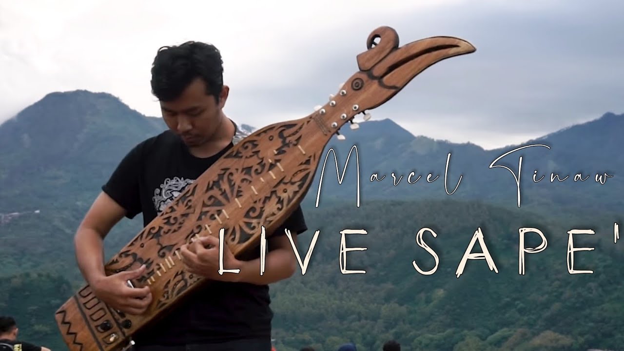 Alunan Merdu Sape di PARALAYANG BATU || Musik Tradisional Dayak ...