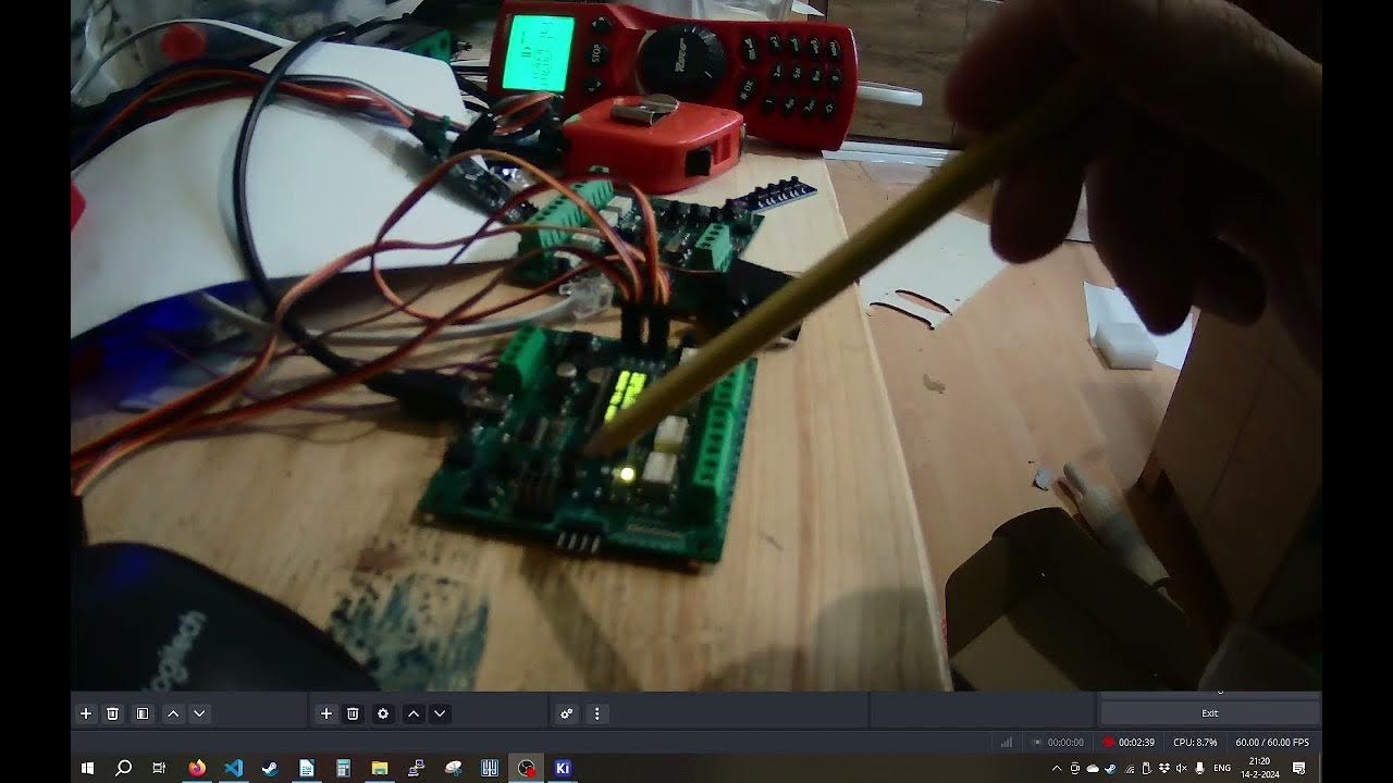 Developer Board als DCC Servo/Relais decoder - YouTube