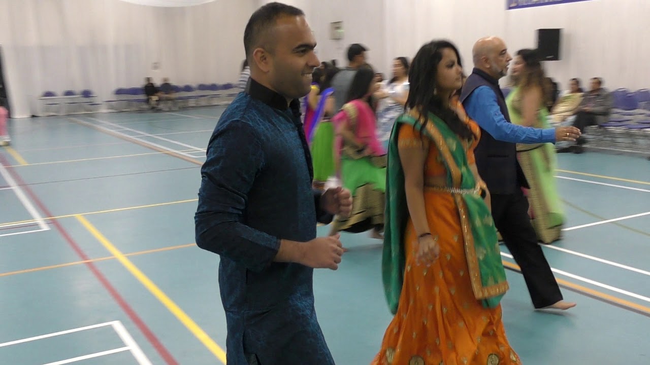18- Navratri 2019 At Apple Tree Centre Crawley (UK) - YouTube