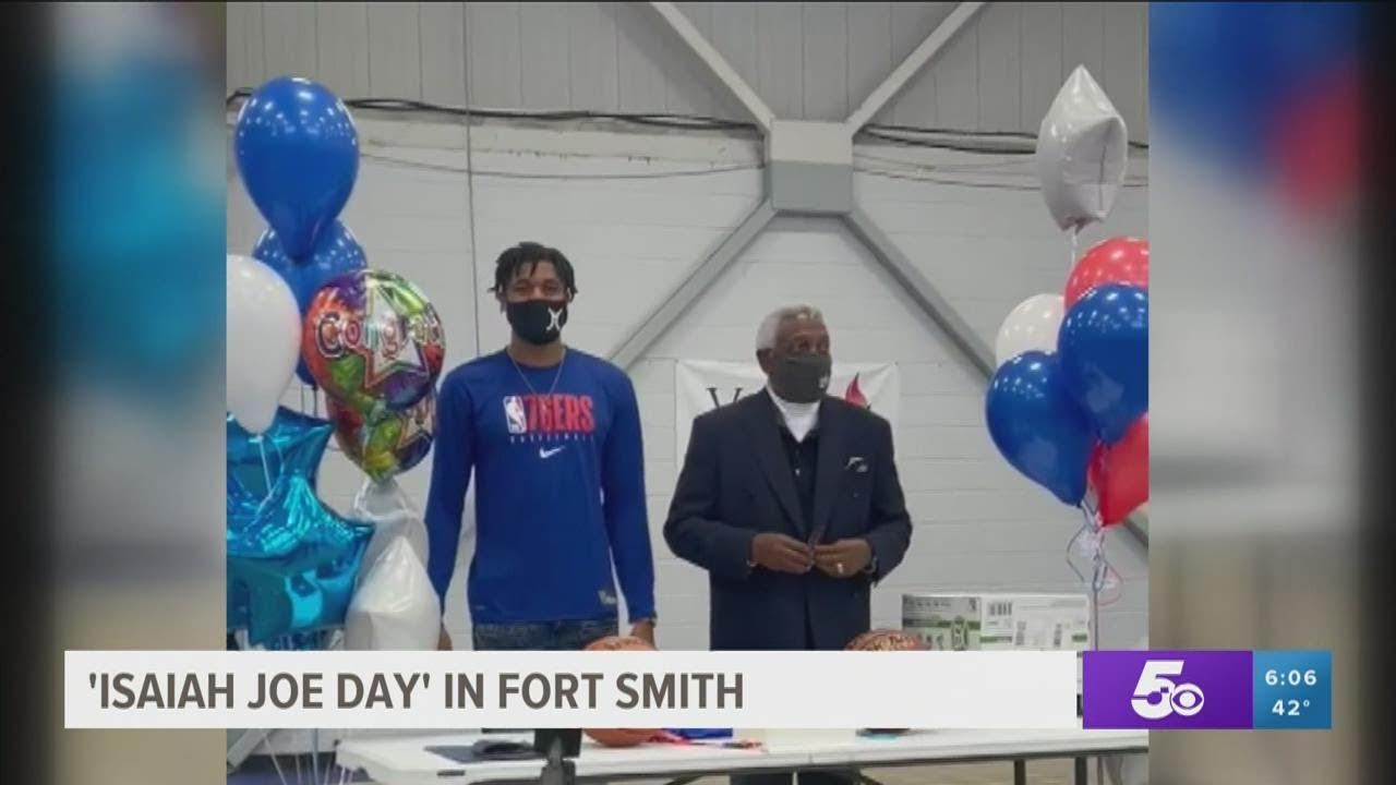City of Fort Smith celebrates NBA draft pick Isaiah Joe - YouTube