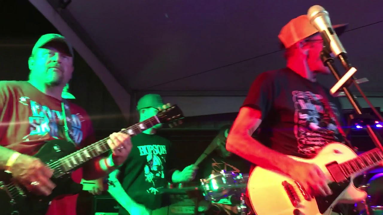 Dustin Hendricks Drumming with Redneck Jedi - YouTube