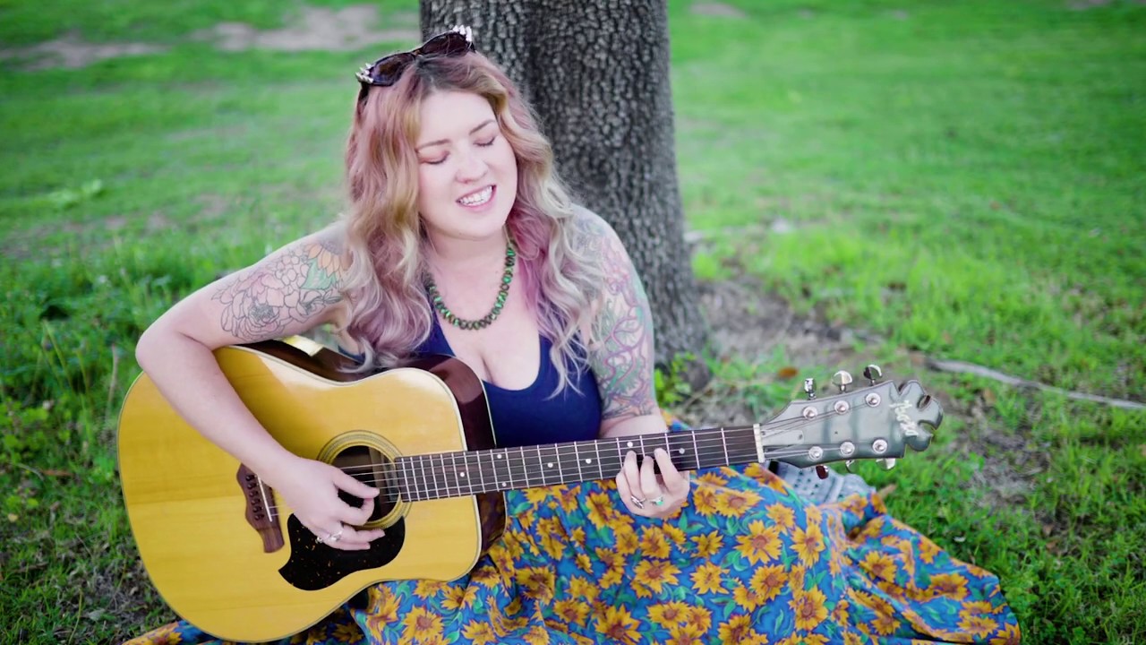 Haley Green - Sugar (Live at Kiwanis Sessions) - YouTube