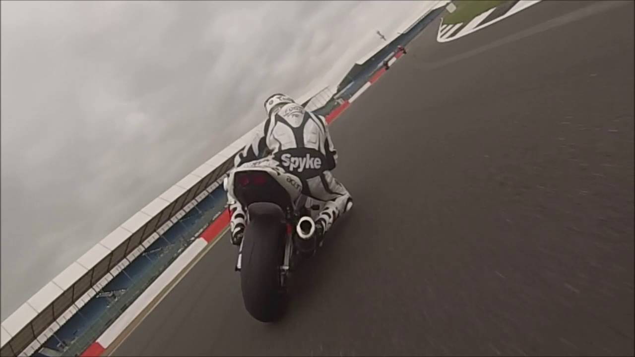 Silverstone Circuit Track Day 11/08/2016 - YouTube