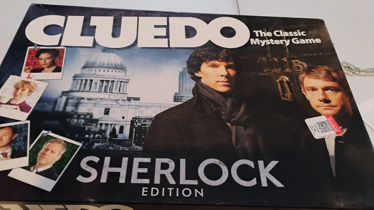 Unboxing Clue Sherlock Edition - YouTube