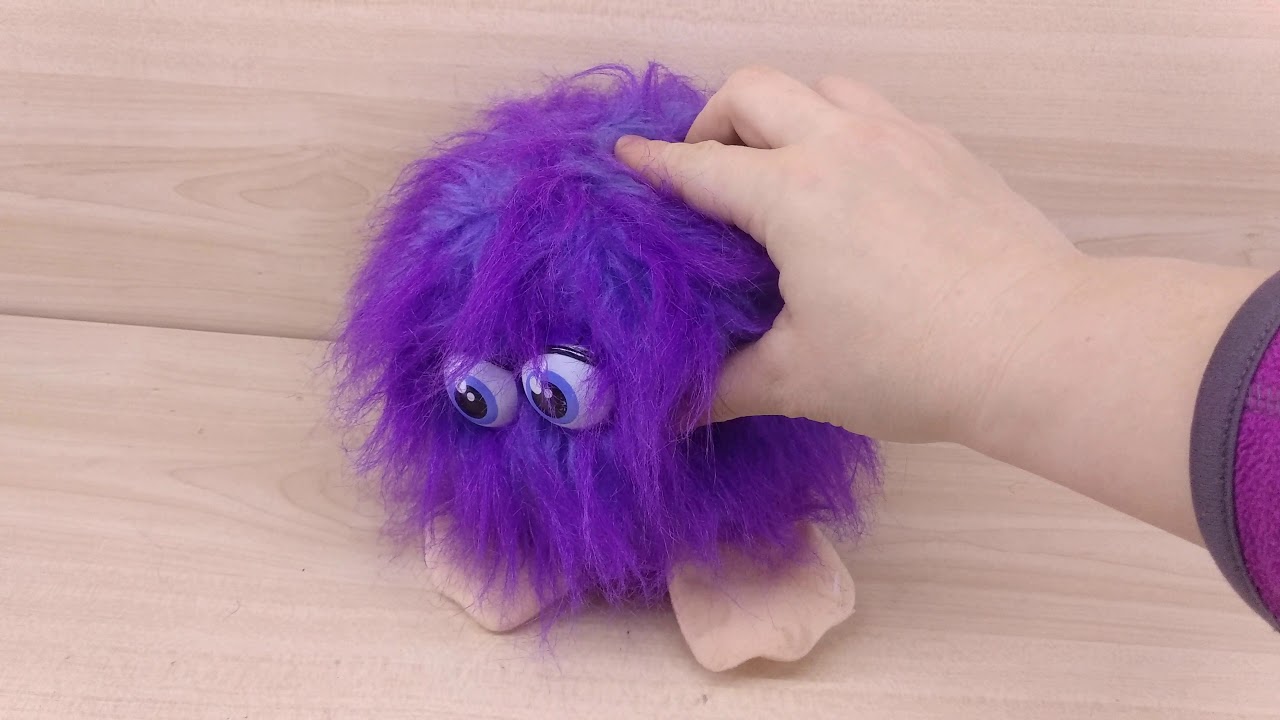 Fluffling jingle and Dance Izzy - YouTube