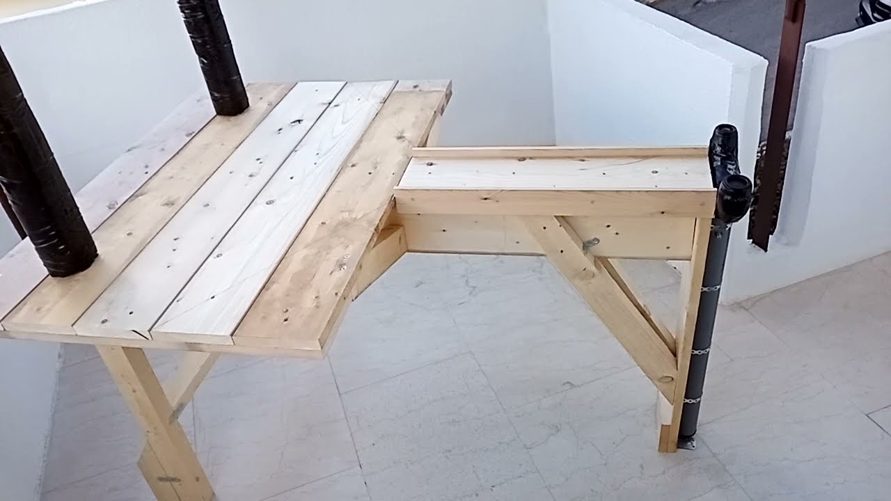 RC Plane Airfield bench-stand (adjustable tail high) - YouTube