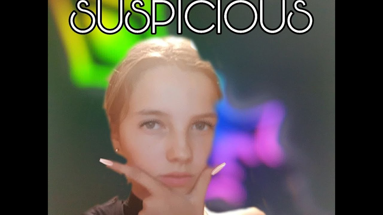 VERY SUSPICIOUS- ROBLOX Murder Mystery 2 - YouTube