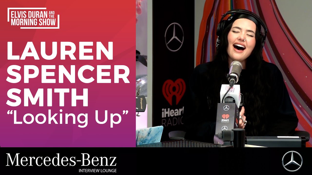 Lauren Spencer Smith Performs "Looking Up" | Elvis Duran Live - YouTube