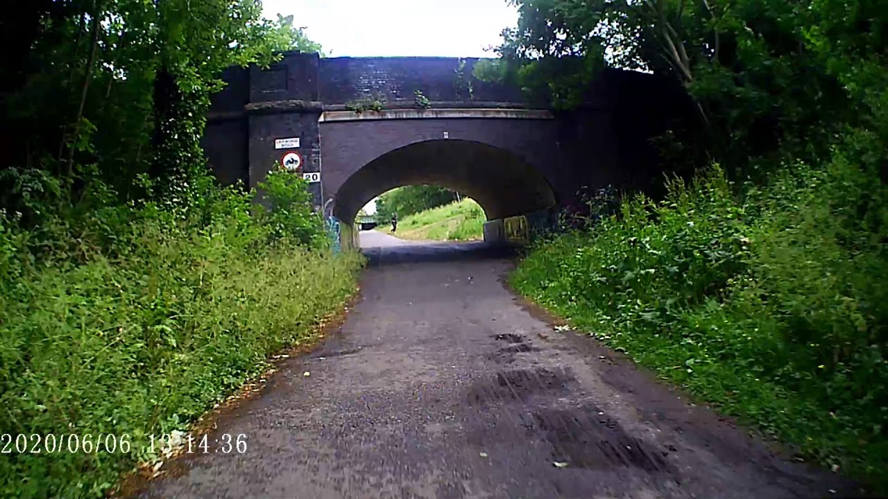 Quick ride down the Fallowfield Loop - YouTube